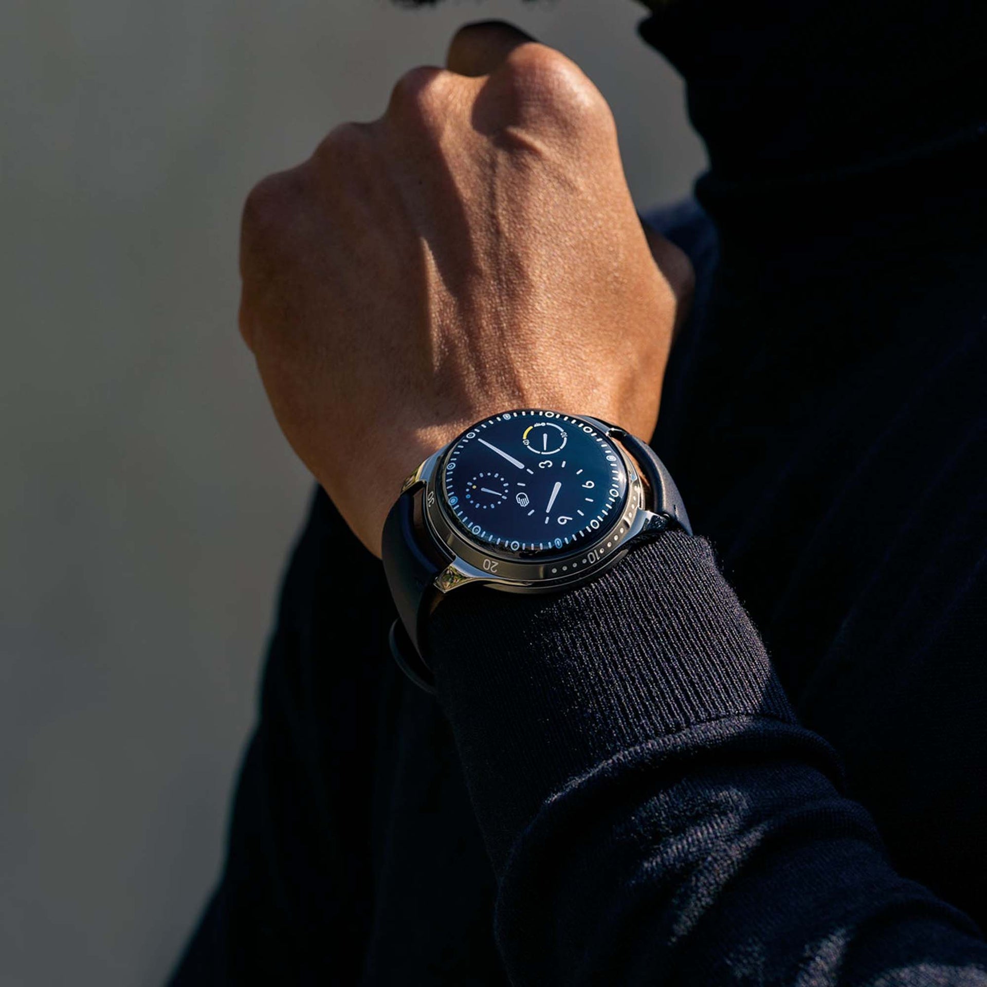 EVOLUTION SMALL SECOND – Swiss Gallery UK